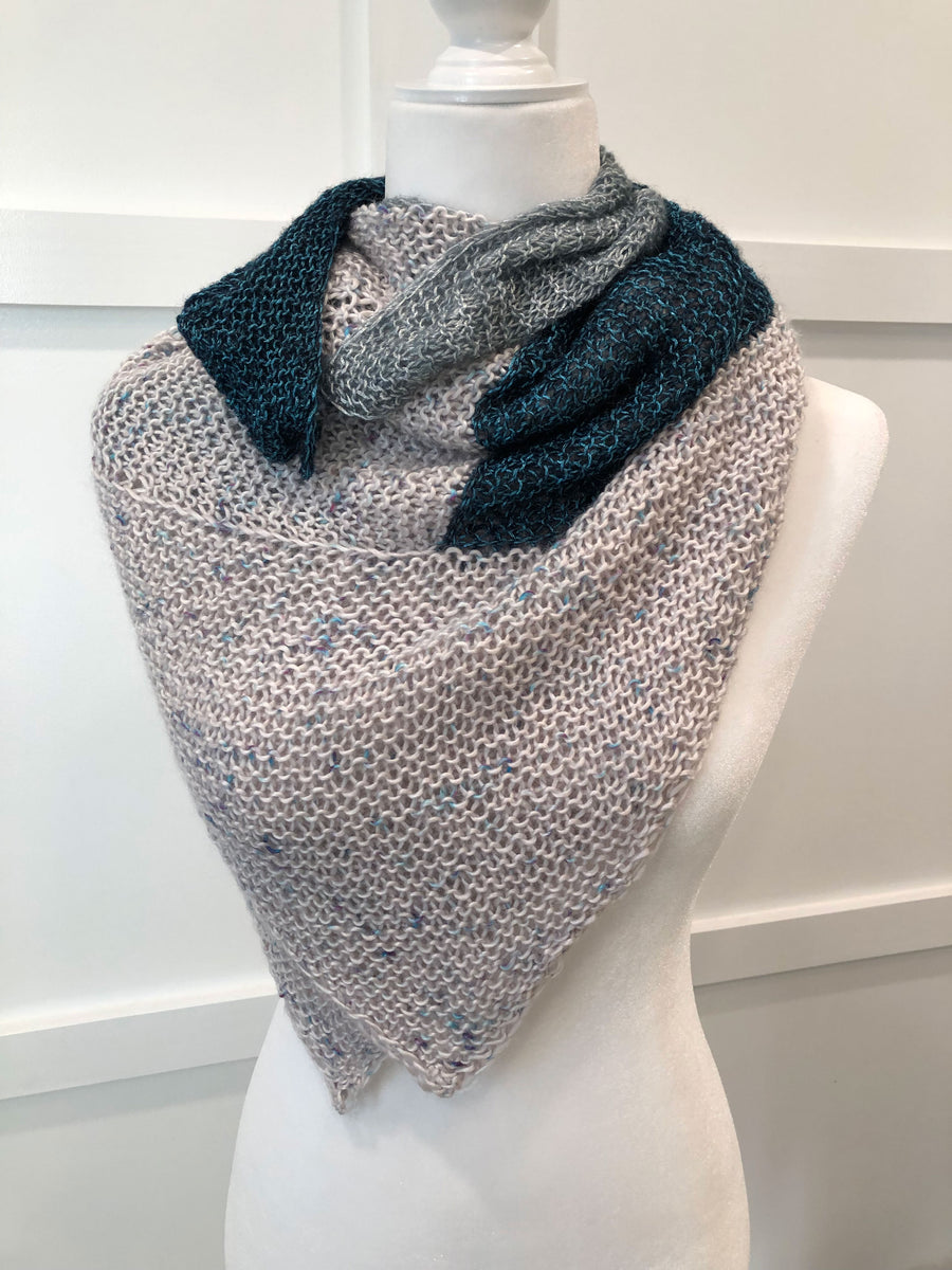 Modular KNITTING PATTERN: Shaded Square Scarf – KnitSwag